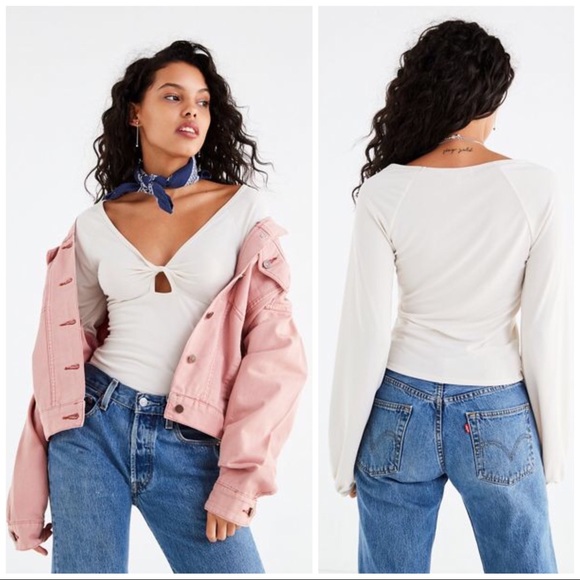 Urban Outfitters | Tops | Urban Outfitters Knot Front Boho Ivory Crop ...